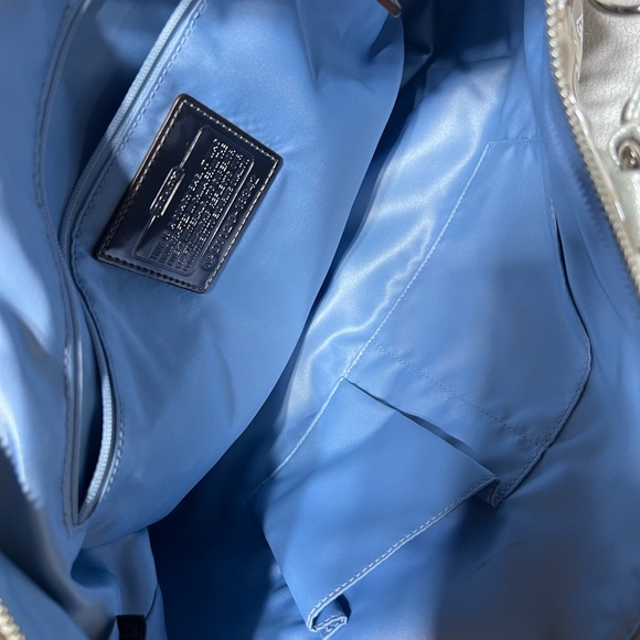 Coach | Bags | Coach Vintage Poppy 8342 Pop C Metallic Silver ...